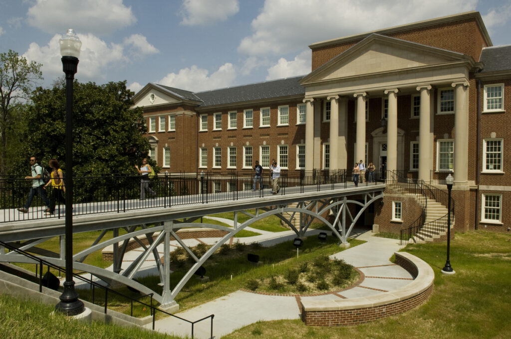 Petty Pedestrian Bridge | Encyclopedia of UNCG History